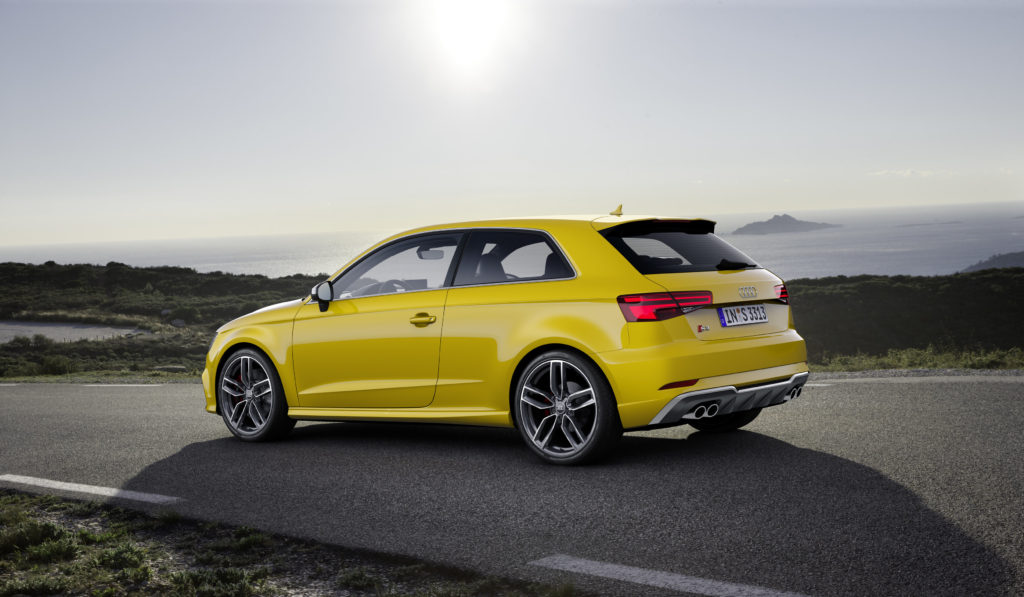 Audi RS3 Cabrio - exklusiv schon jetzt vor allen anderen sehen